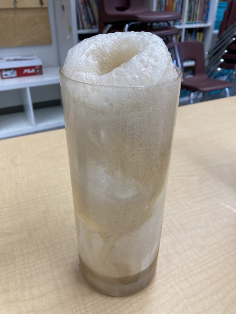 Solids, Liquids, and Gas: Root Beer Float Science – What's New in Room 22